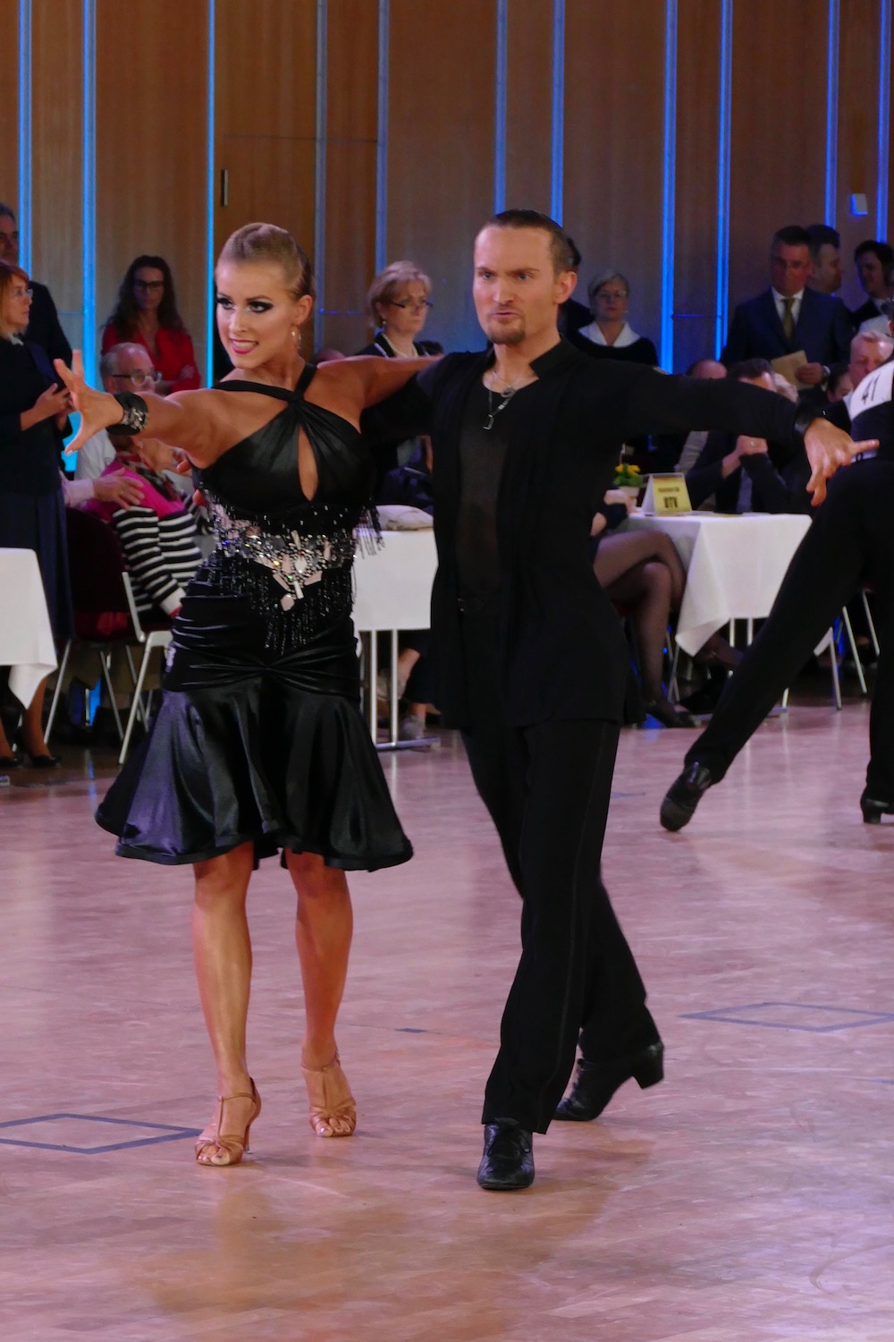 2019-03-30 DM Hgr S Lat Falcon Keller-Christiane Schmeichler – LTVB